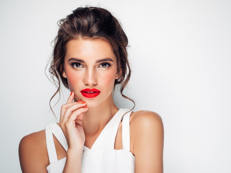 Különleges parti smink tippek - Habostorta.hu