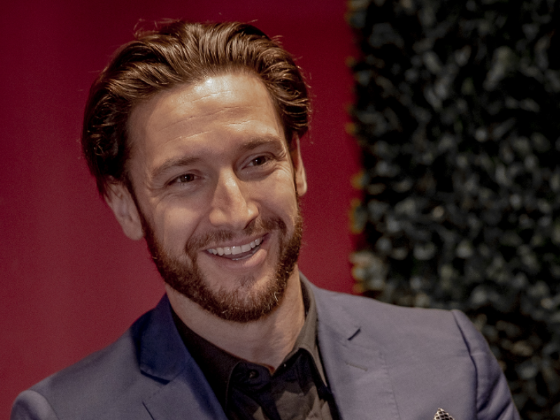 Shane Tusup eljegyezte a barátnőjét - Habostorta.hu